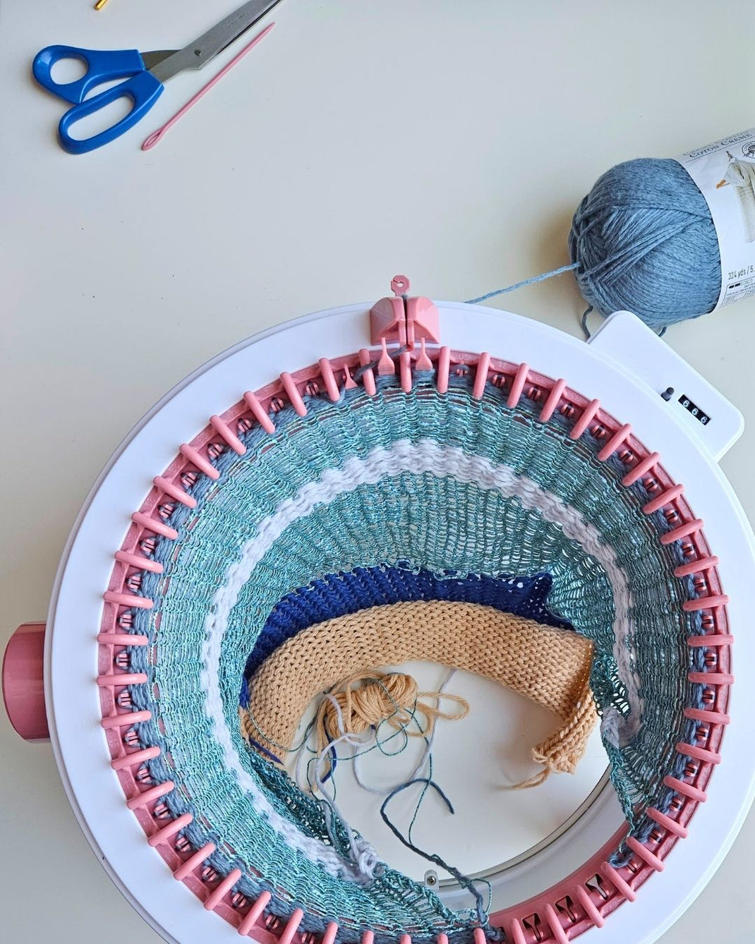 Cordelia Vest - Free Sentro/Addi Knitting Machine Pattern ...